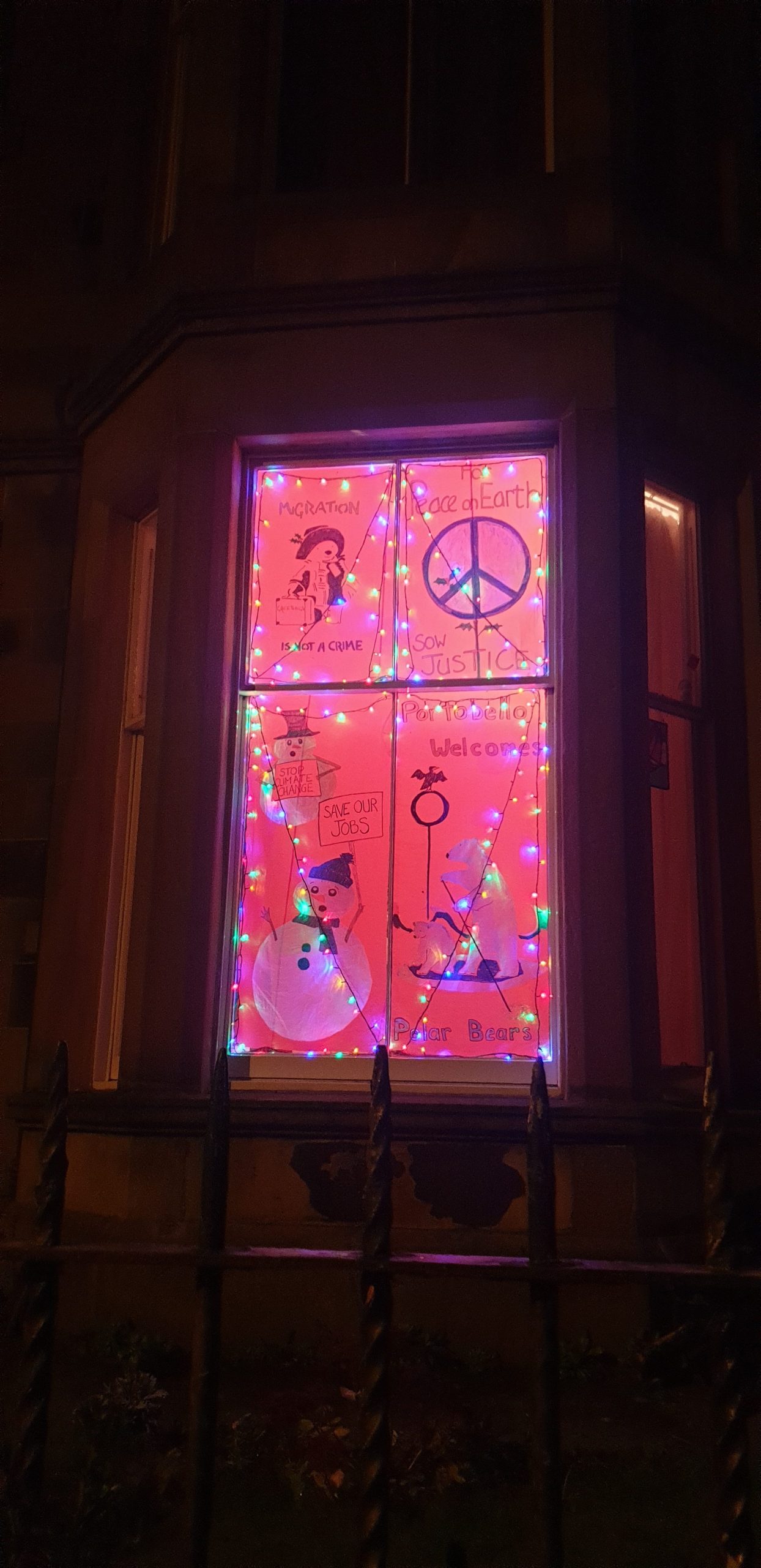 Gallery for Portobello Window Wanderland – Window Wanderland